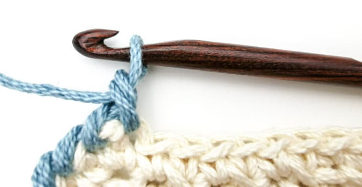 Crochet Crab Stitch - Reverse Single Crochet - Easy Tutorial