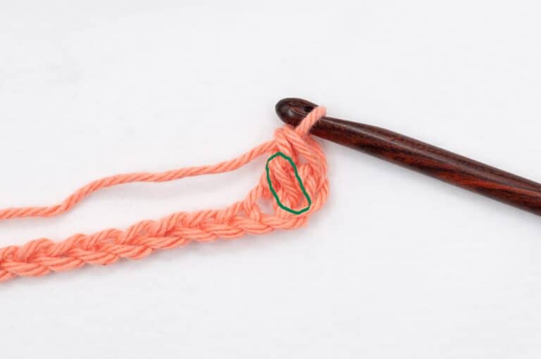Linked Double Crochet Stitch Tutorial - Step by step photos
