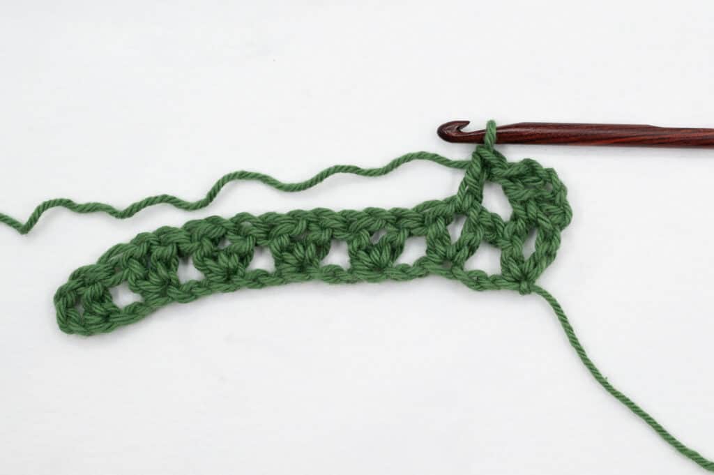 V Stitch Crochet Tutorial - Easy Detailed Step By Step