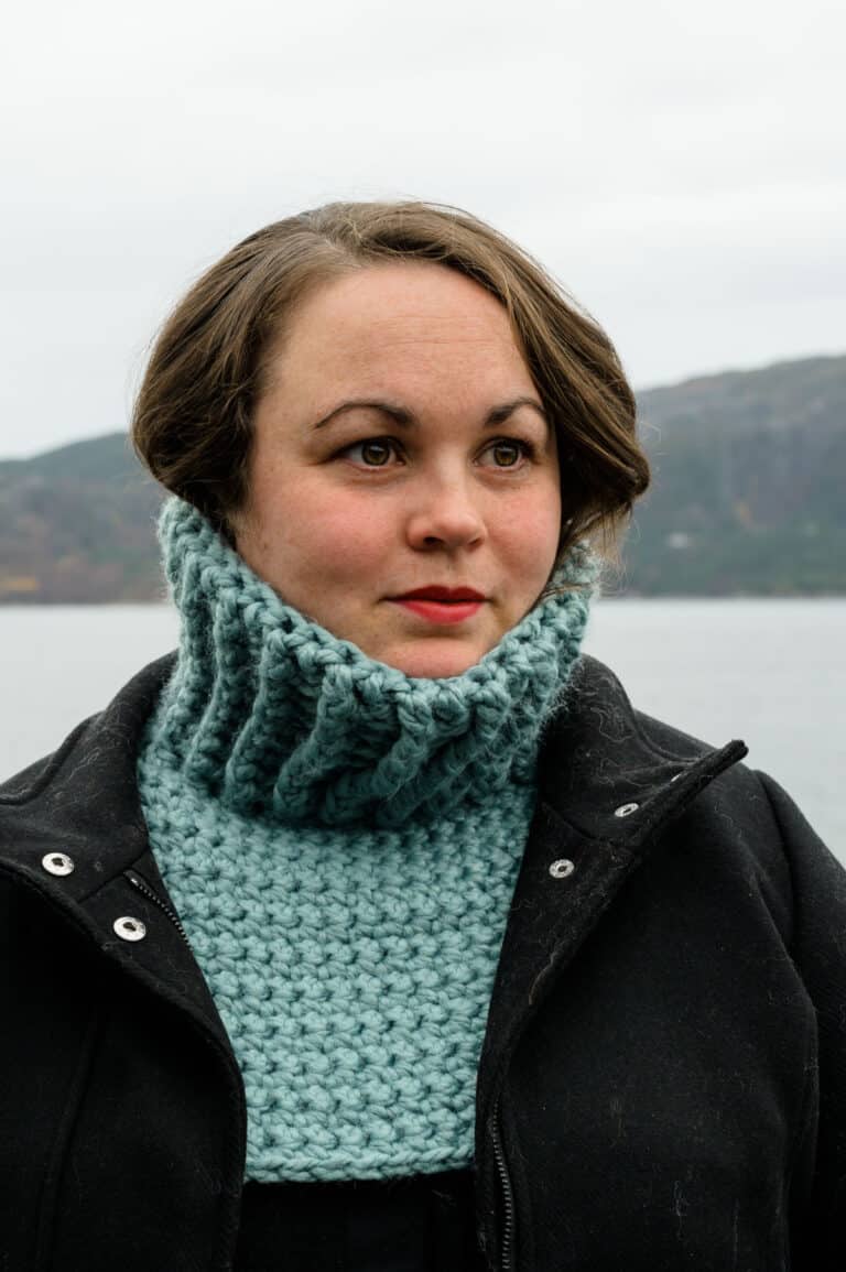 Crochet Dickie Pattern - Free Pattern • EASY Crochet