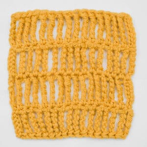 Quadruple Treble Crochet Stitch(qtr) in 4 Easy Steps (📸+📹)