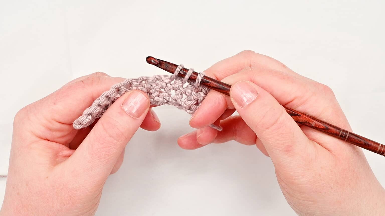 How To sc4tog In Crochet - Single Crochet 4 Together - Easy