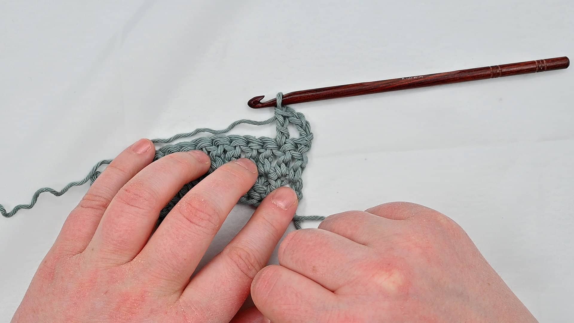 Turning Chain For Double Crochet - 4 Alternatives