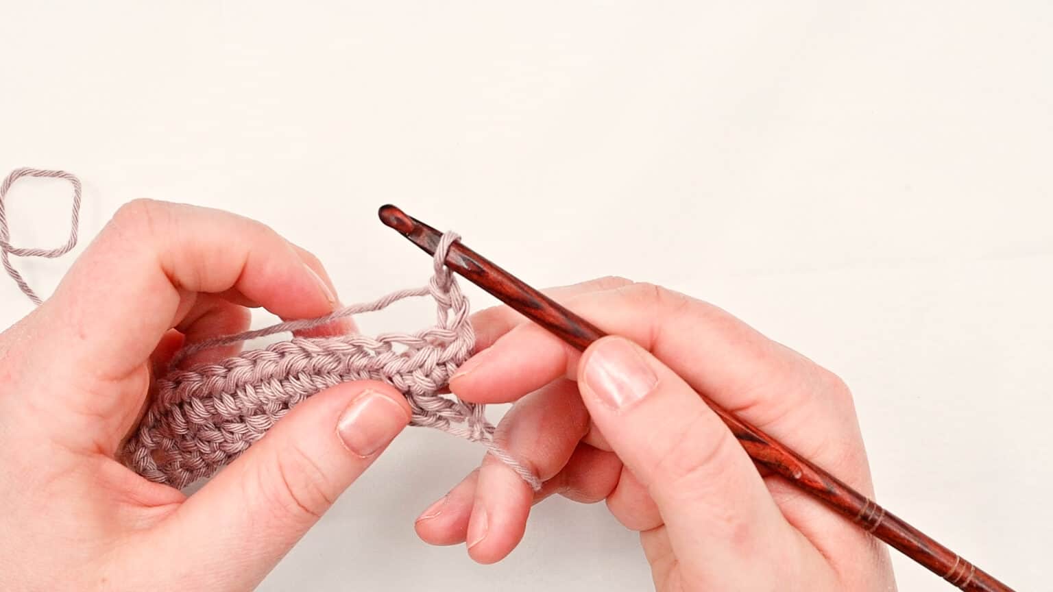 Turning Chain For Half Double Crochet - 5 Alternatives