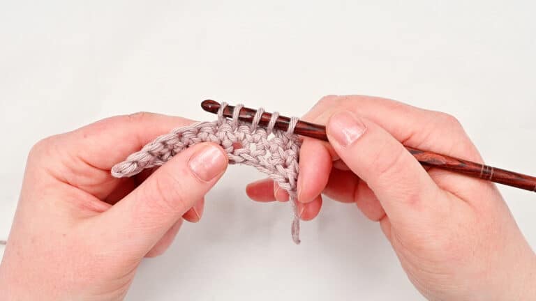How To sc4tog In Crochet - Single Crochet 4 Together - Easy