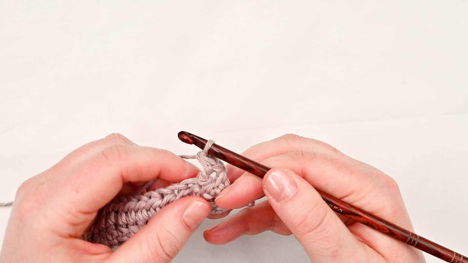 Turning Chain For Half Double Crochet - 5 Alternatives