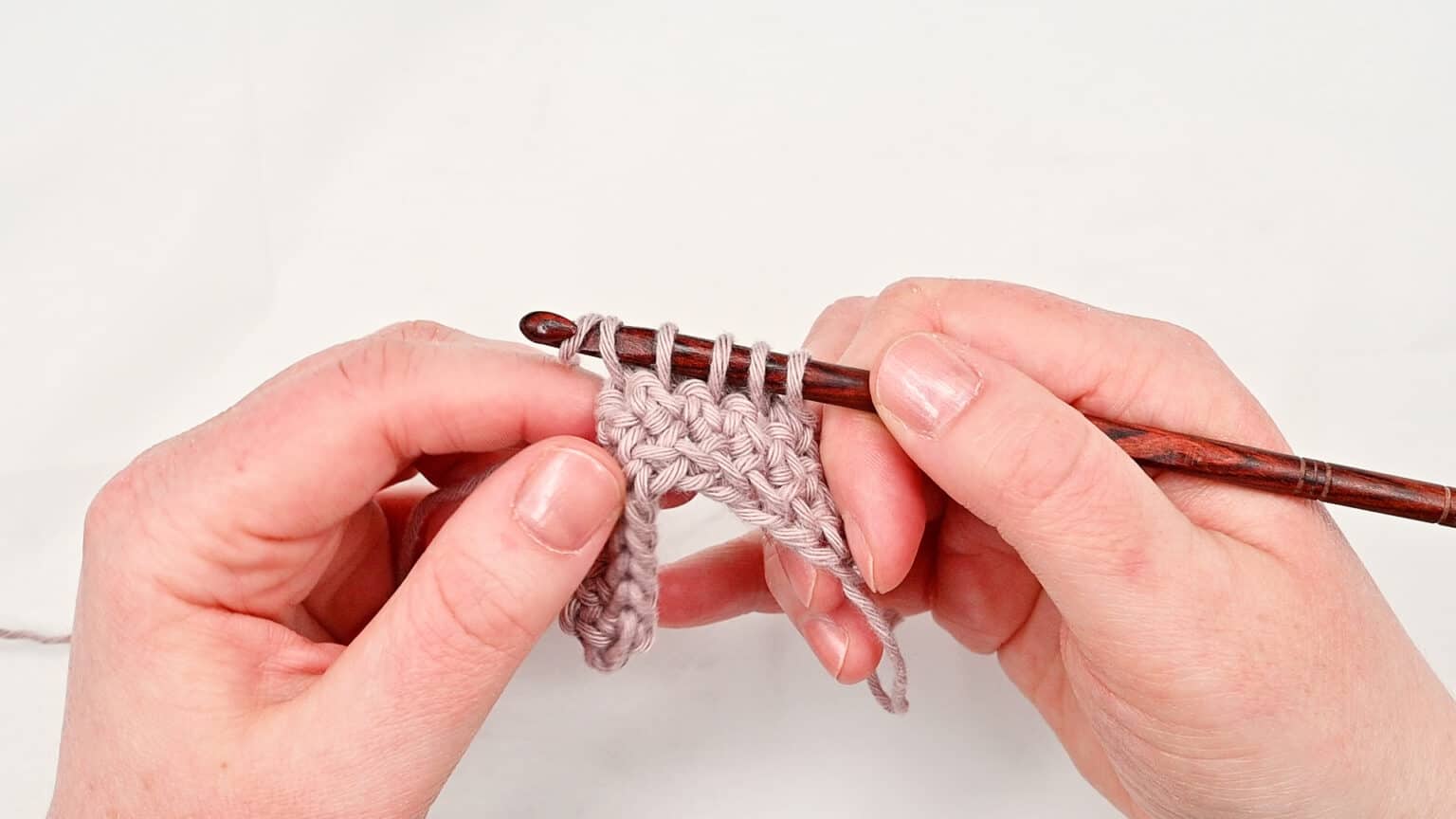 How To sc4tog In Crochet - Single Crochet 4 Together - Easy