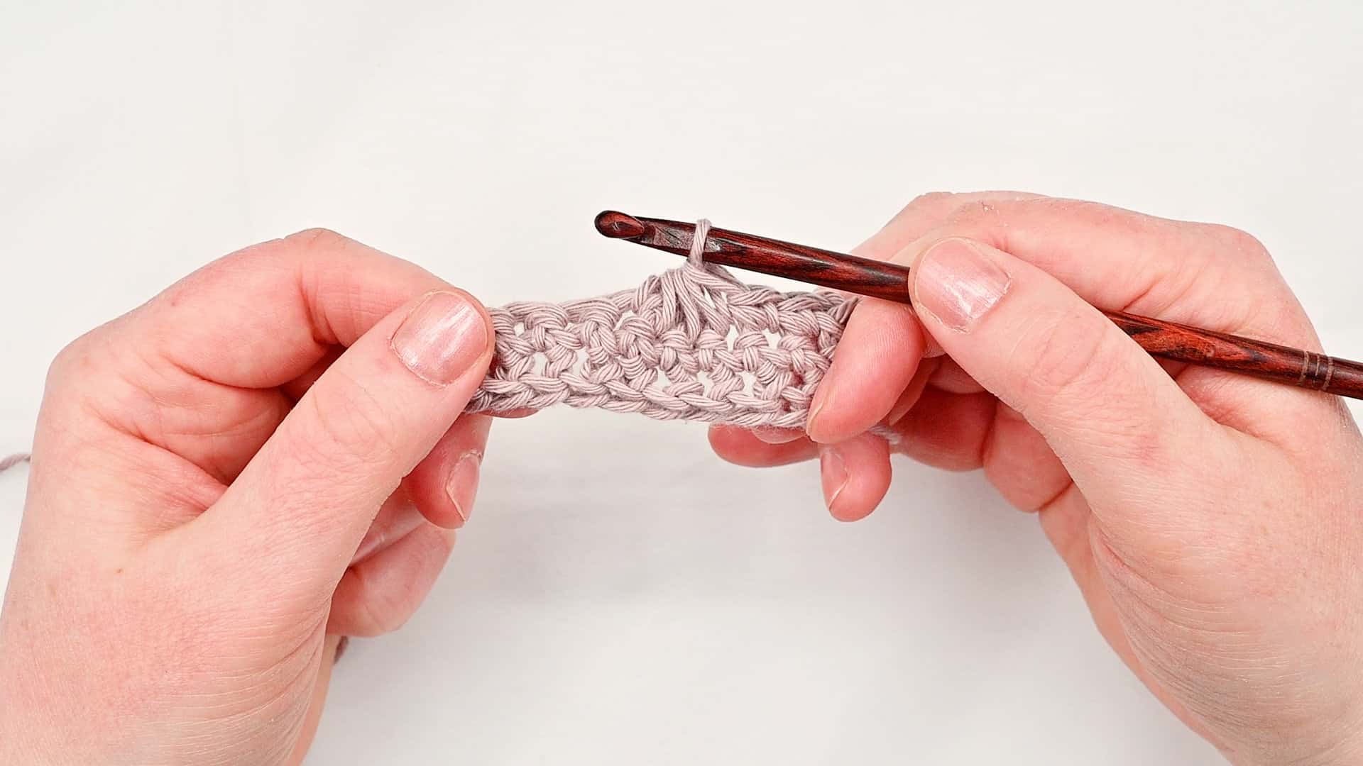How To sc4tog In Crochet - Single Crochet 4 Together - Easy