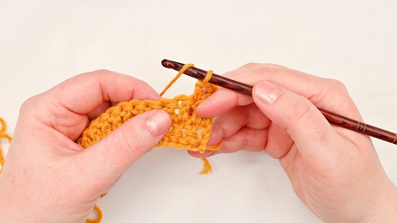How to Invisible Double Crochet Decrease - 6 Quick Steps