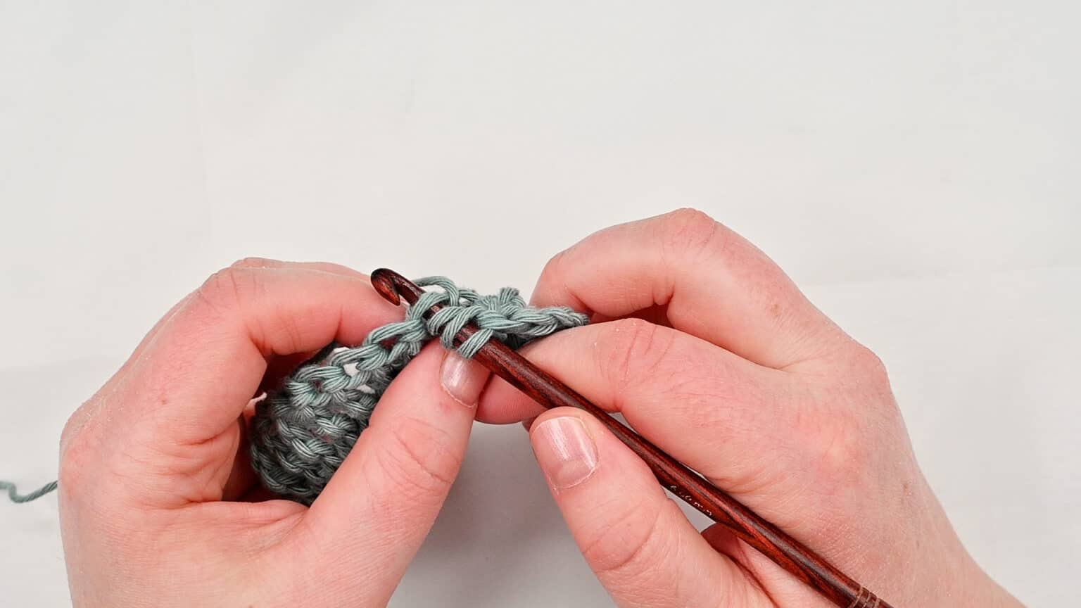 How to Invisible Treble Crochet Decrease - 5 Quick Steps