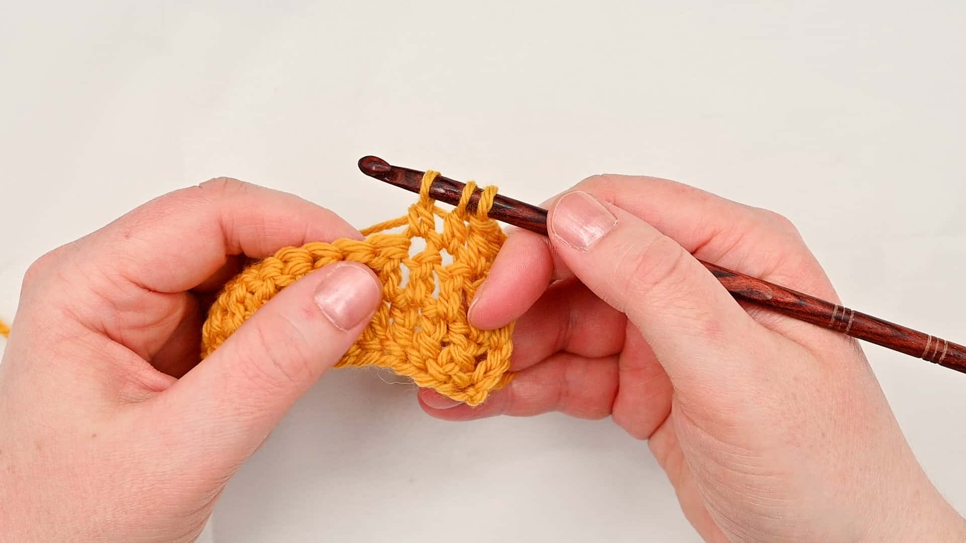 How To dc4tog In Crochet - Double Crochet 4 Together - Easy