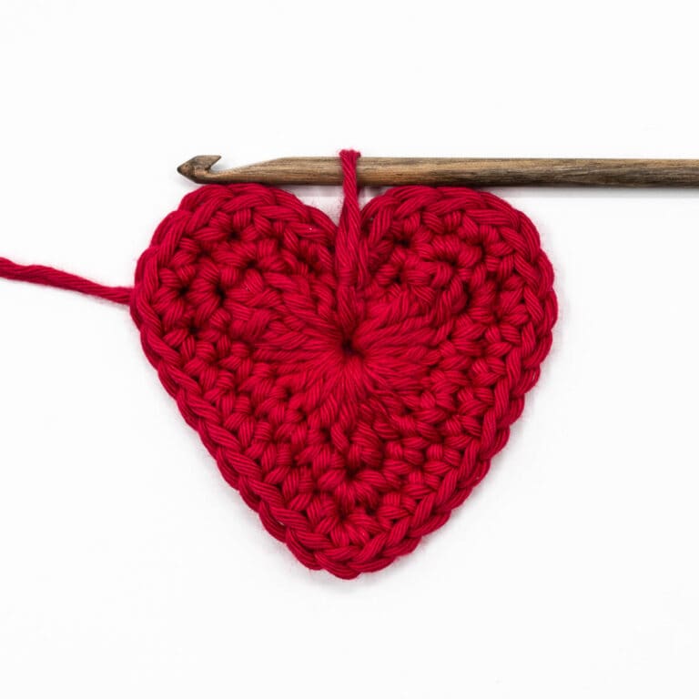 Free Easy Crochet Heart Pattern - 3 Size Options
