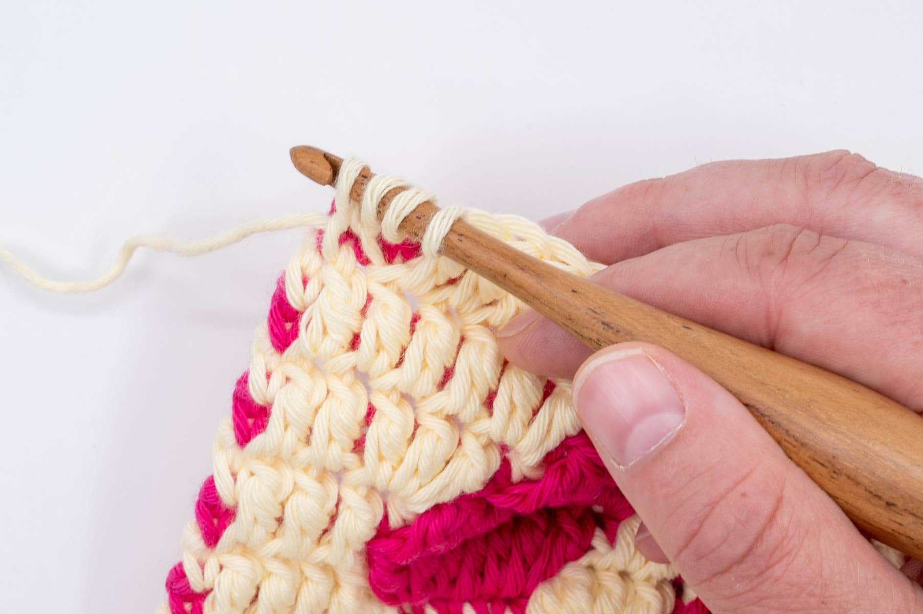 Flat Wrong Side In Overlay Mosaic Crochet - Anchored Double