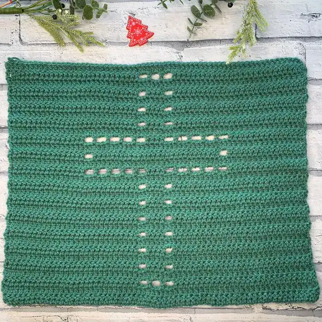 20+ Free Filet Crochet Patterns for Timeless Style