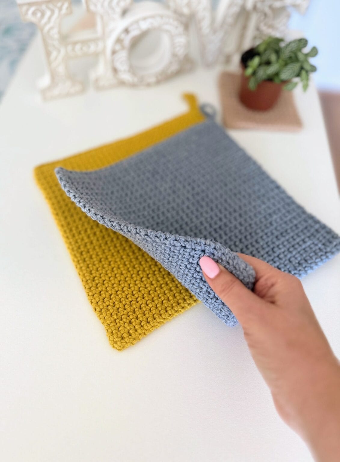 65+ Free Crochet Potholder Patterns for Everyday Use